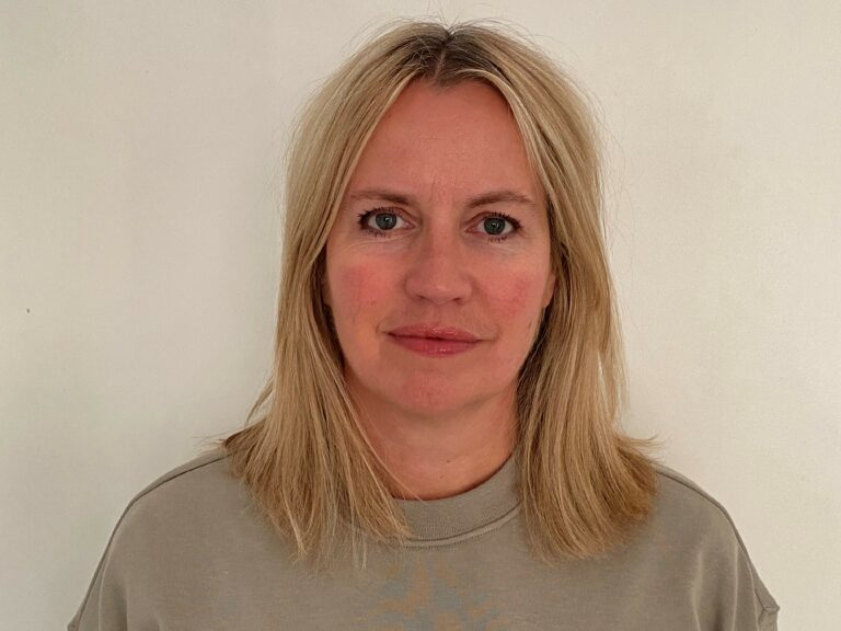 Therapists: Lisa York - The Awareness Centre